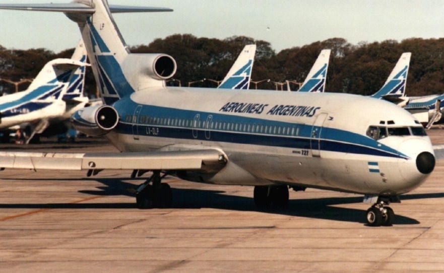 El Boeing 727 de Aerolíneas Argentinas que se negaba a abandonar sus colores
