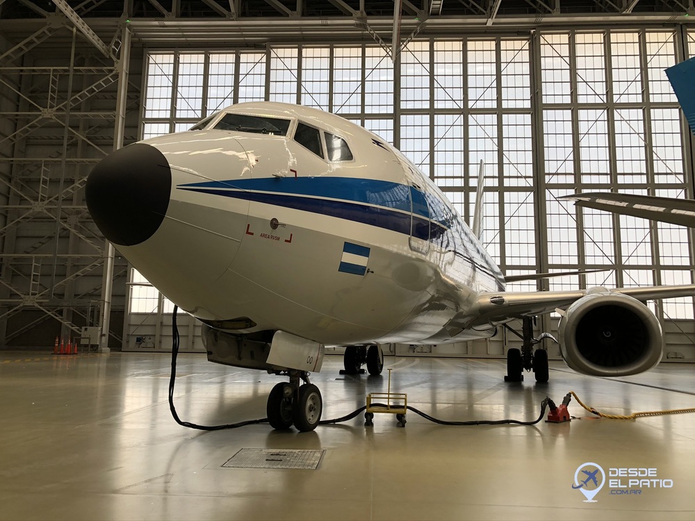 La presentación oficial del Boeing 737 Retro livery de Aerolíneas ...