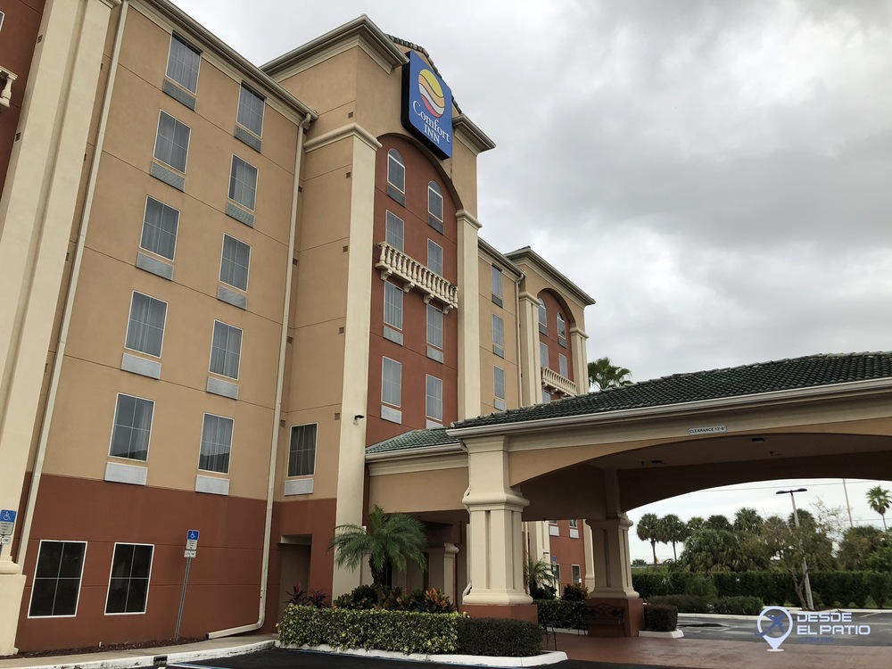 Visitando el Comfort Inn International Drive de Orlando en pandemia