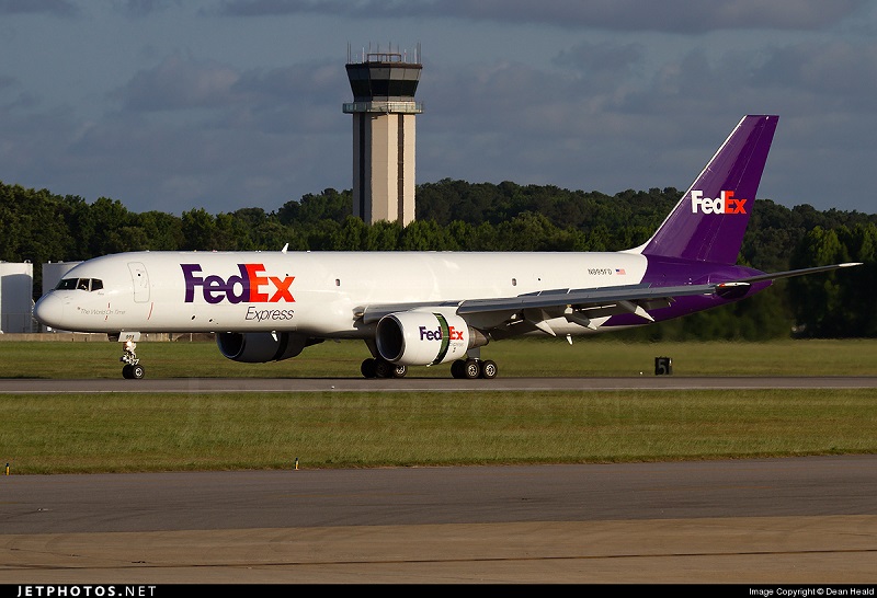 La historia del Boeing 757 de LAPA que aún sigue volando